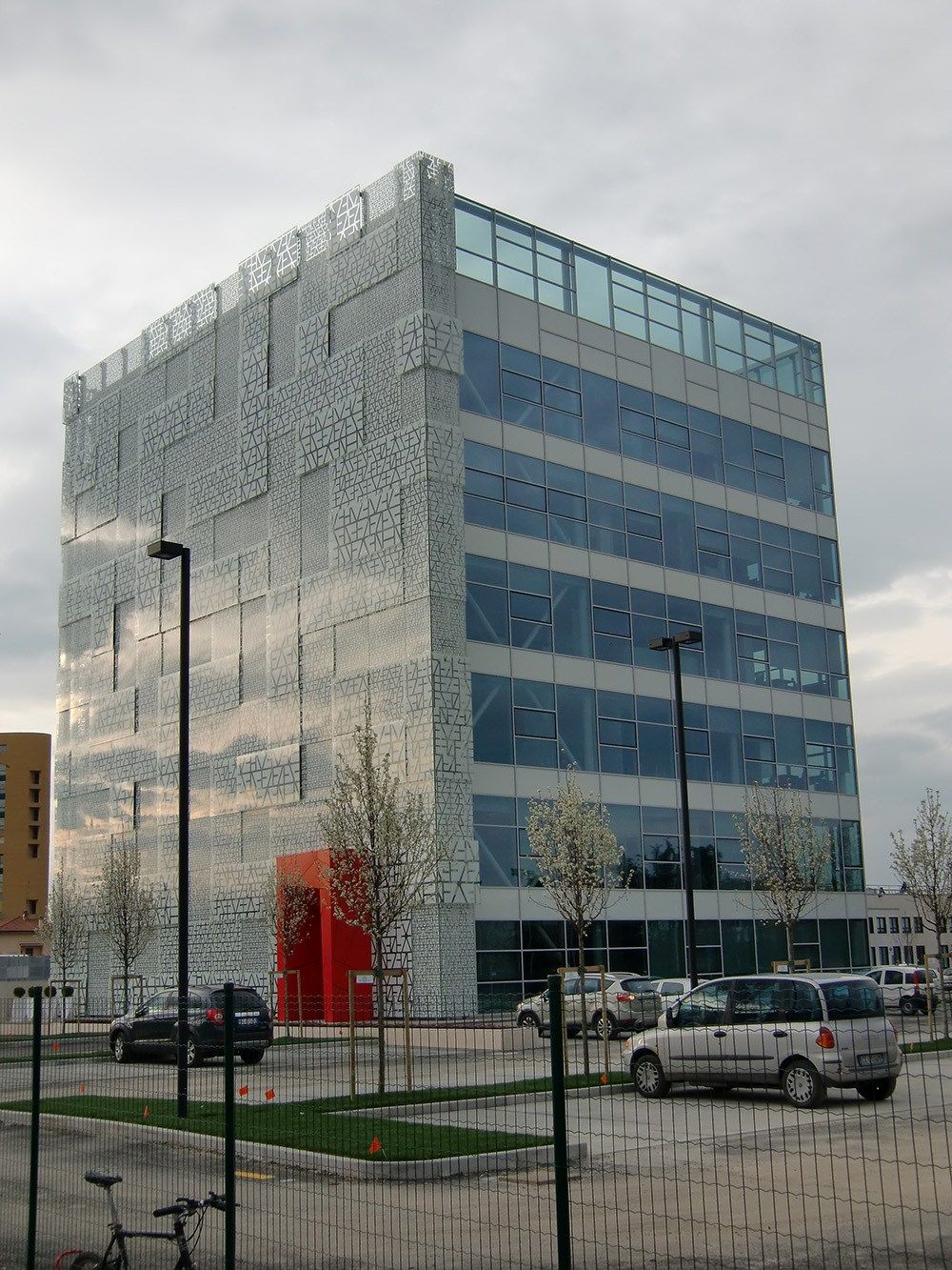 Stiferite per la nuova sede nuova sede Akron e Acantho a Imola ...