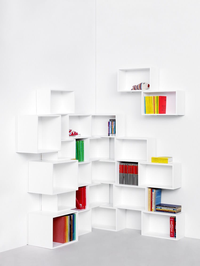 Cubit in 15 colours and natural walnut veneer