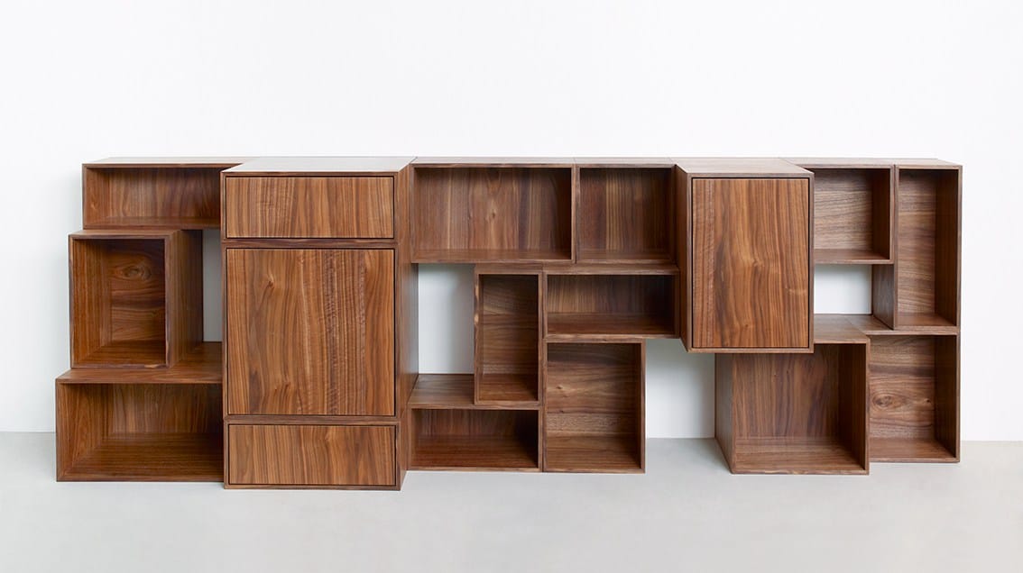 Cubit in 15 colours and natural walnut veneer