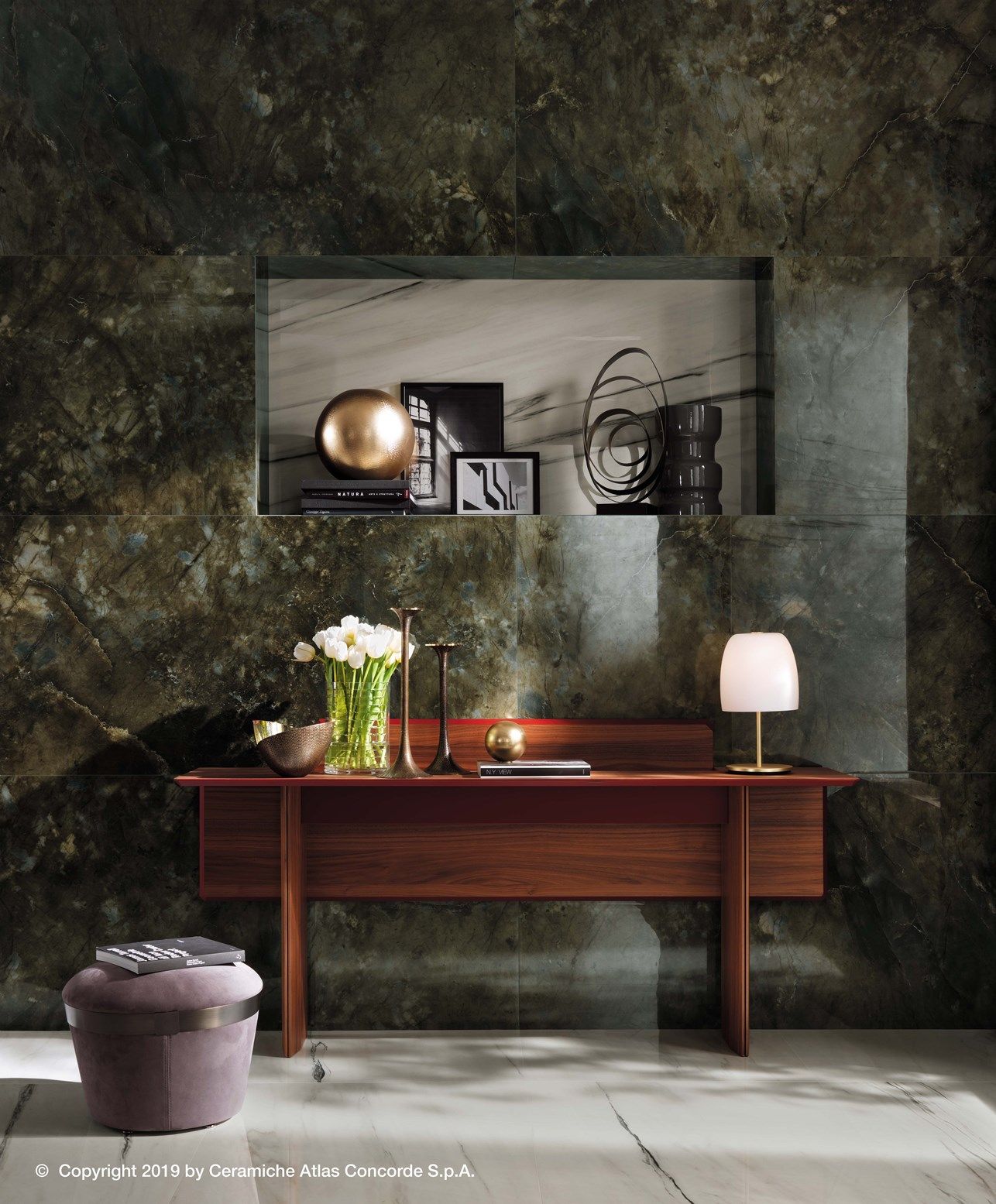 Marvel Dream: Marble, Colors and Decorations