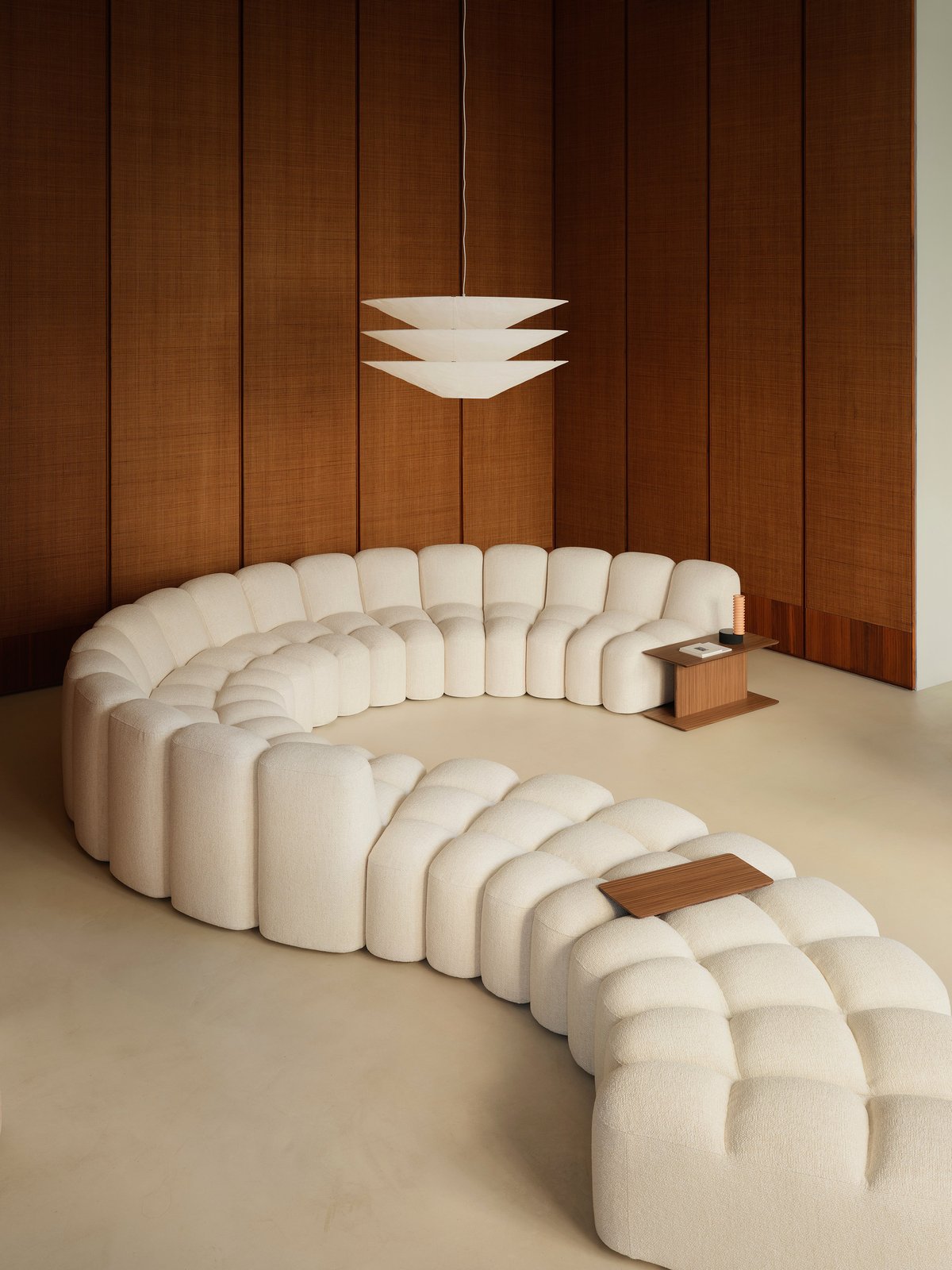 MDF Italia events dedicated to the modular sofa system Array