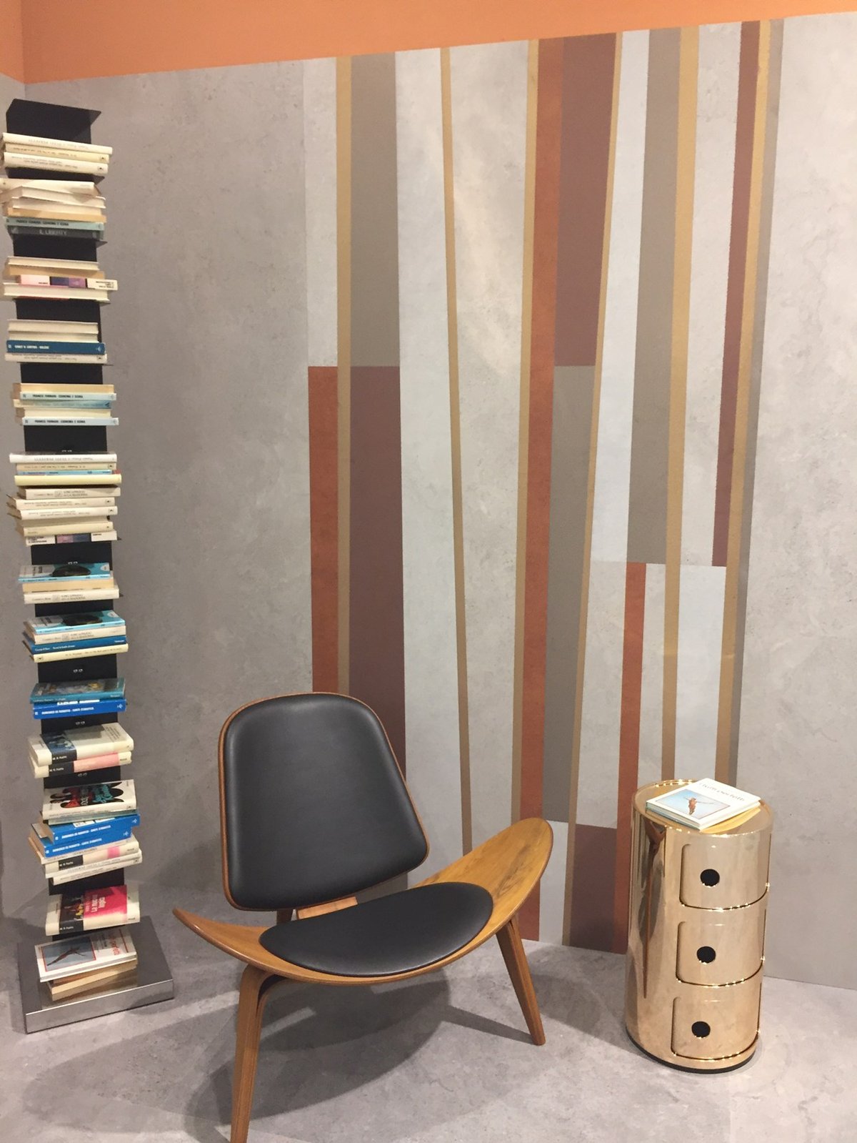 Large-size ceramic panels with rustic-chic touch