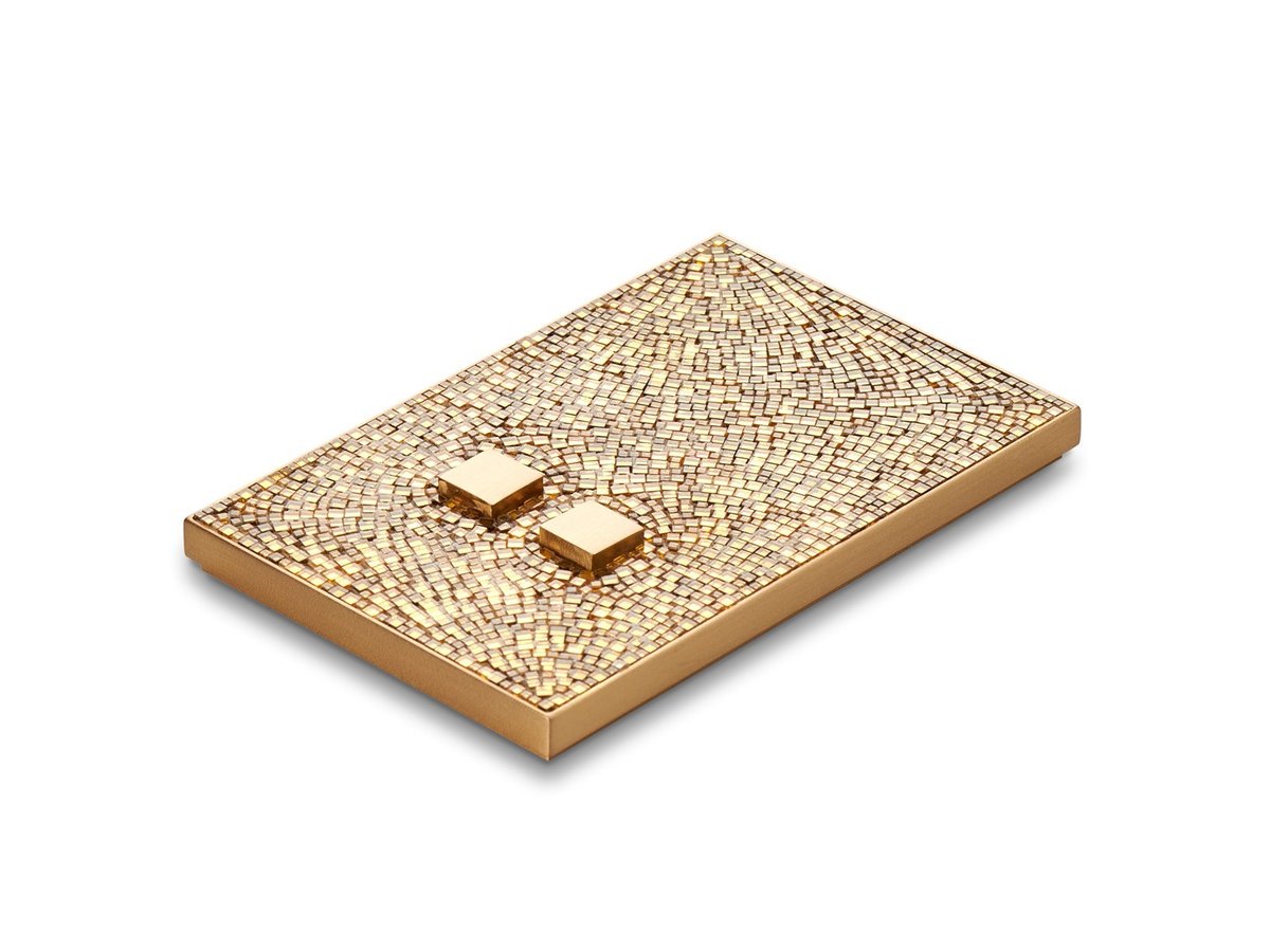 Technology and Aesthetics. The Control Switch Plate by PLH®