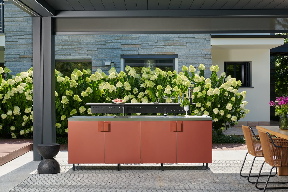 The first Abimis stainless steel kitchen for outdoors