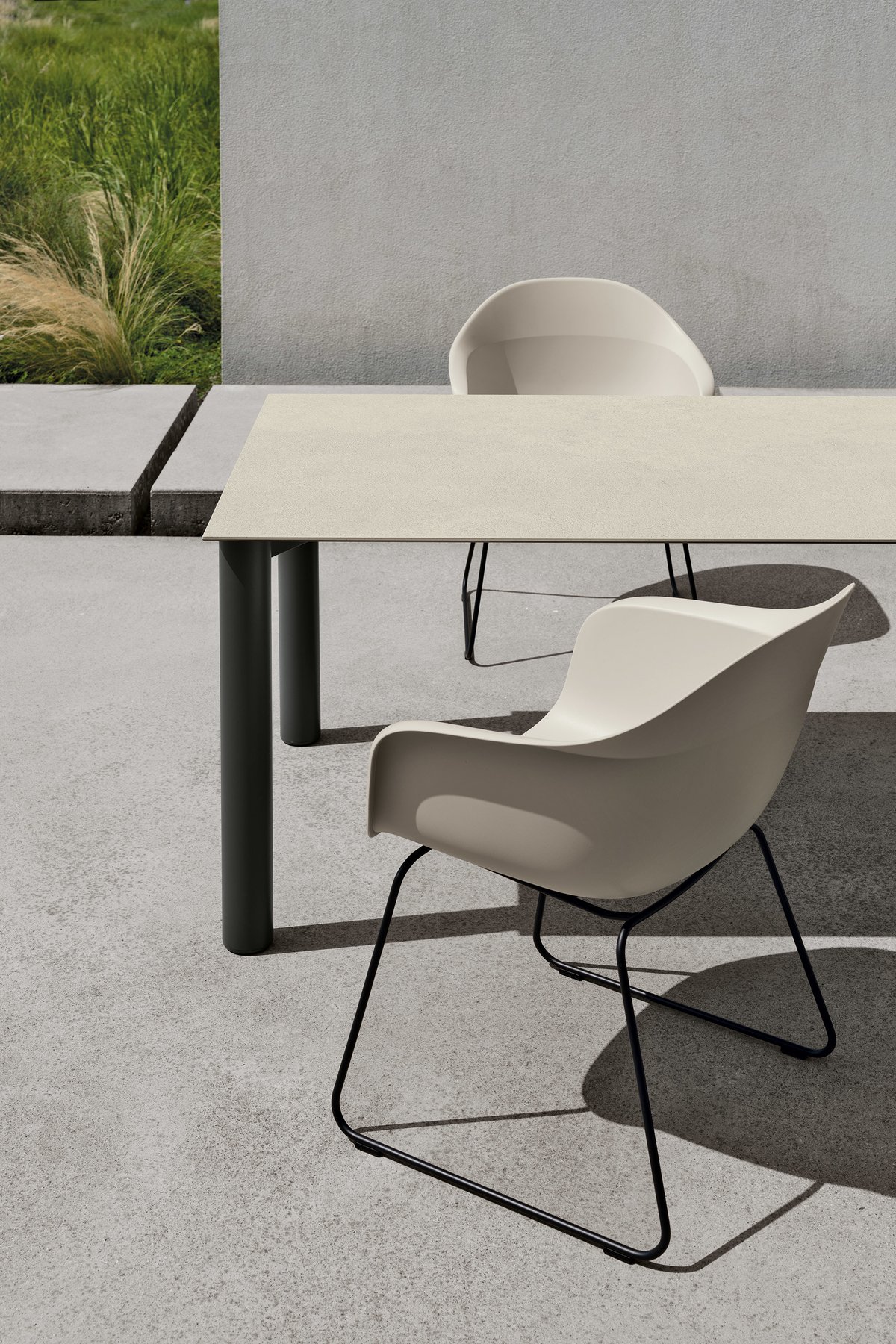 The Elephantino chair by Kristalia in EPD certified recycled plastic