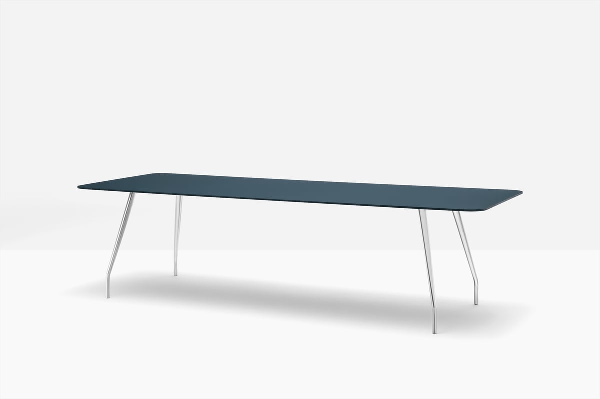 Rizz is the new Pedrali table designed by Robin Rizzini