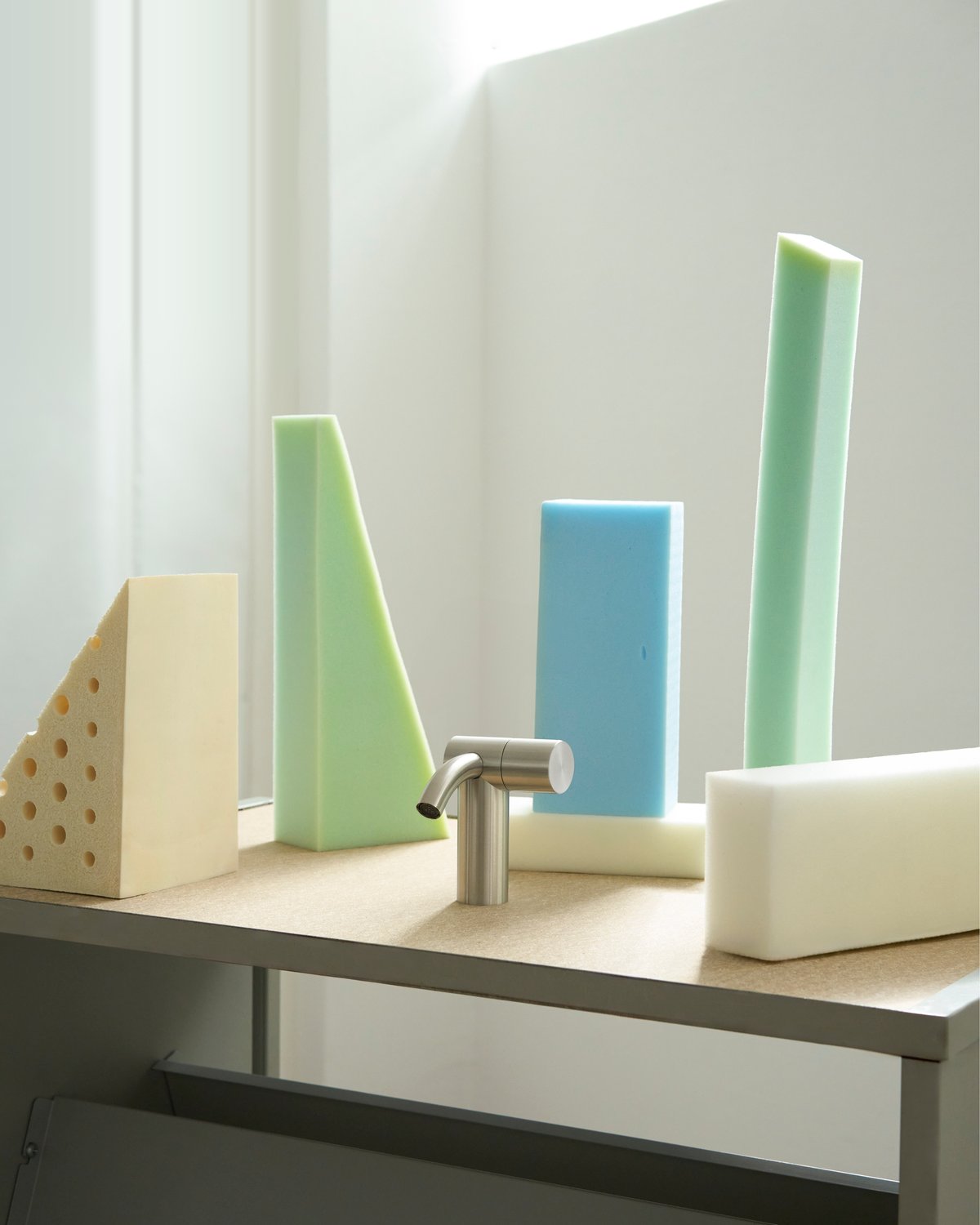 Hum: QuadroDesign Faucets in Stainless Steel by Philippe Malouin