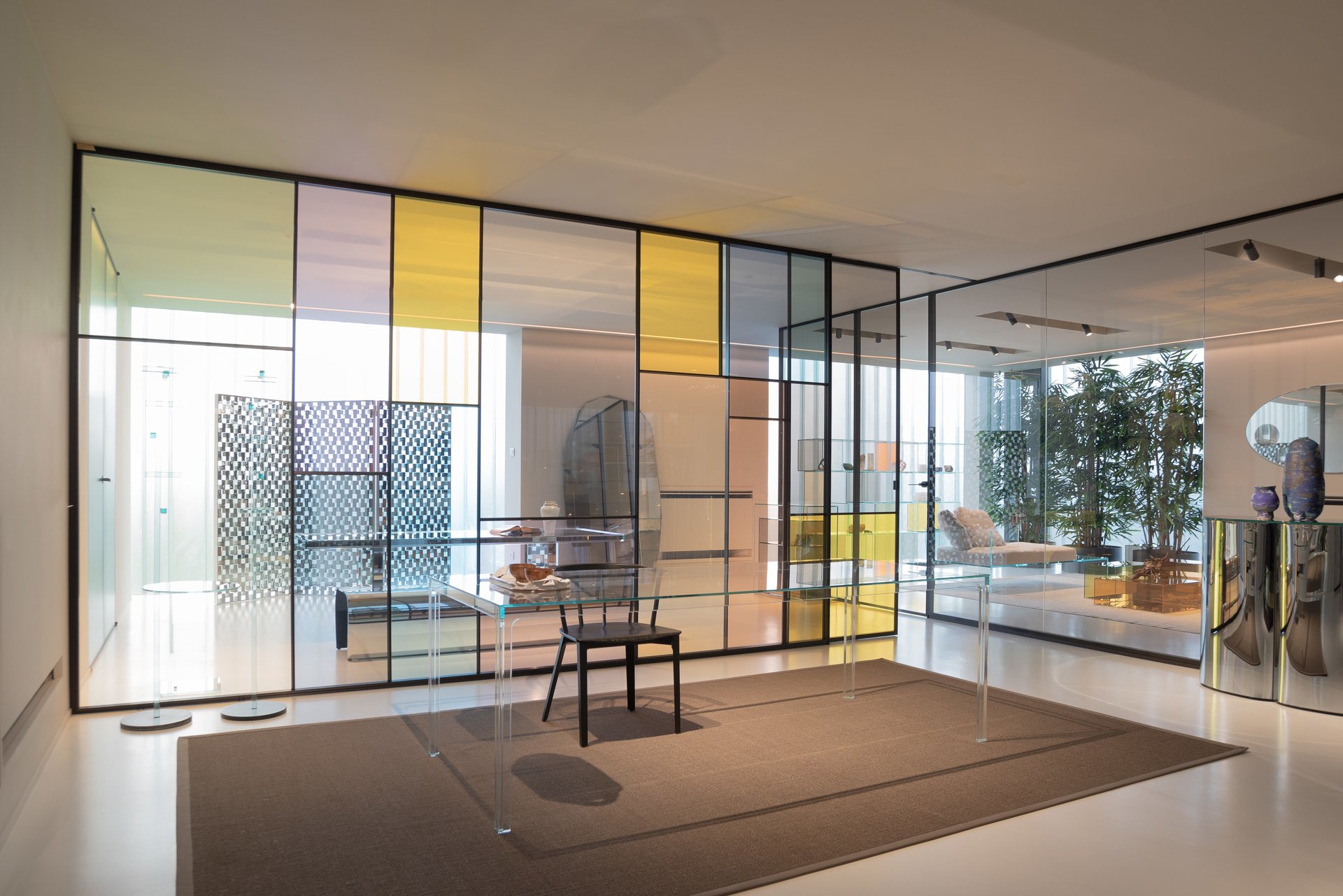 The new Glas Italia showroom in Macherio designed by Piero Lissoni