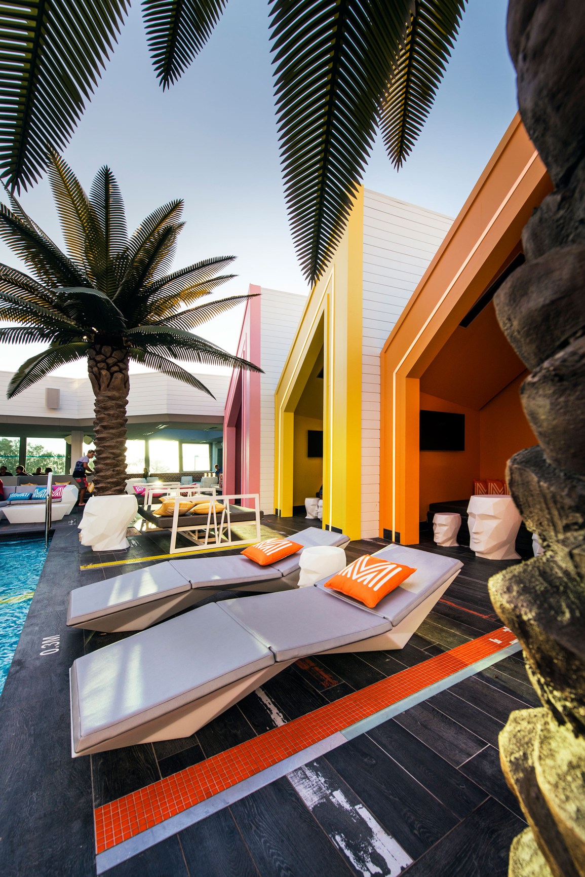 Vondom for the prestigious 'Matisse Beach Club' in Australia