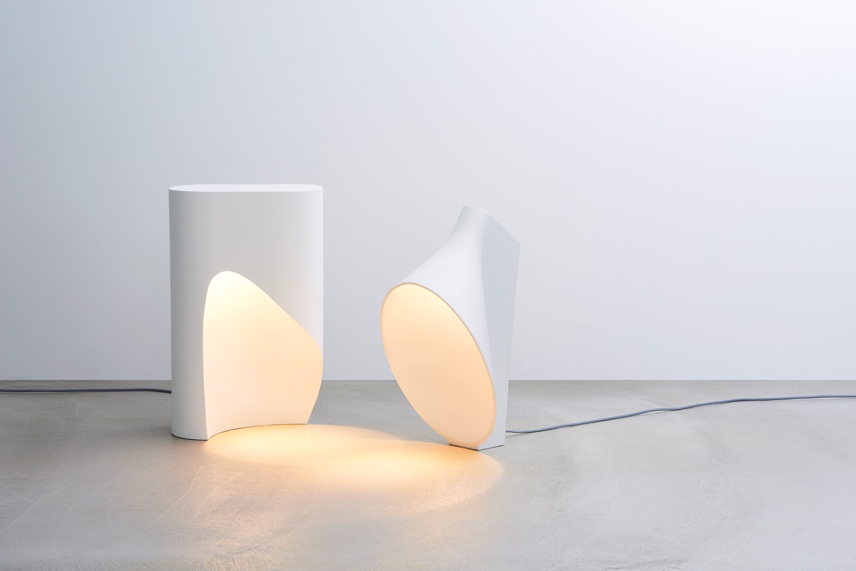 Oculus, a Project Exploring the Relationship Between Light and Objects