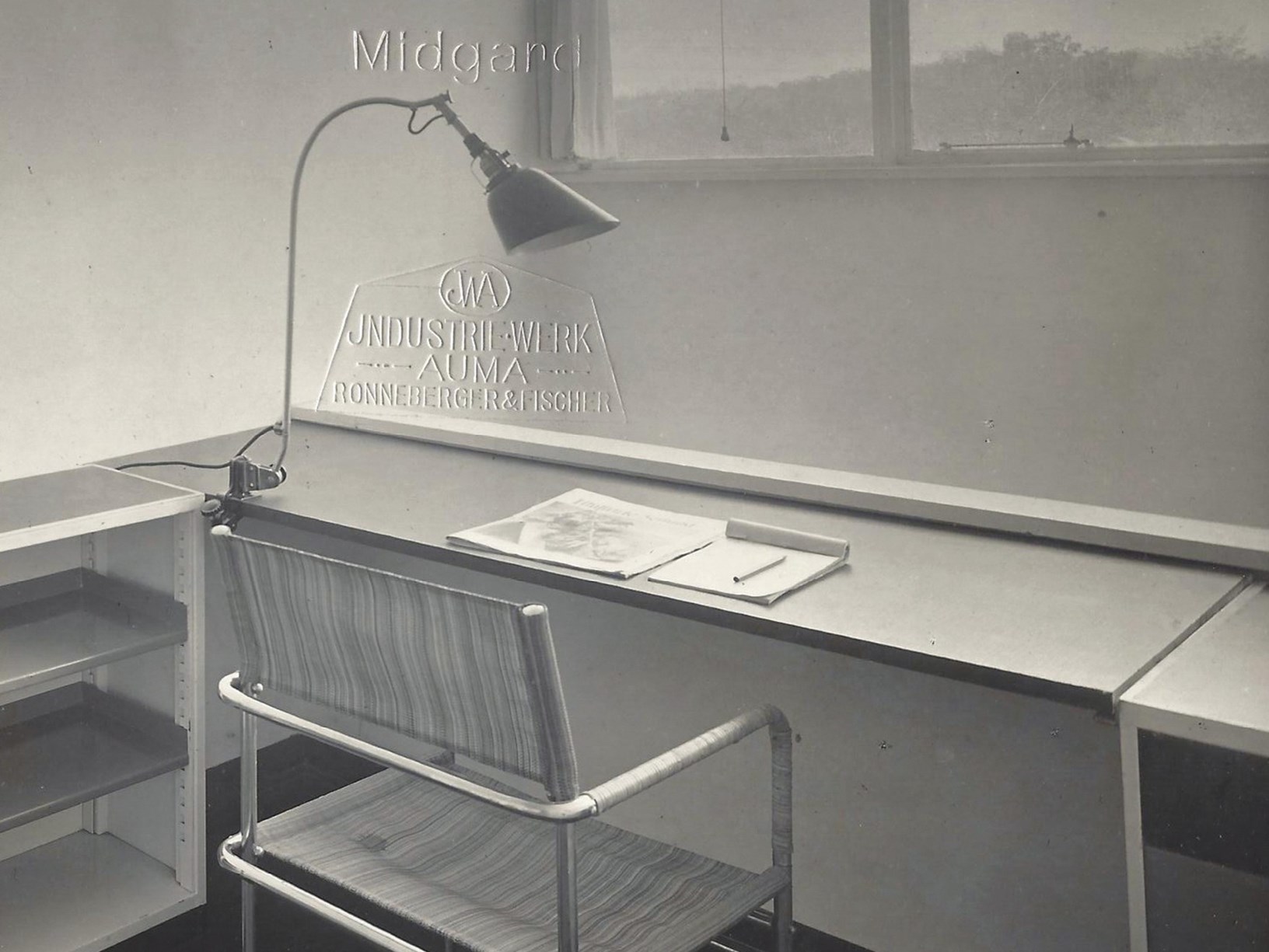 '100 Years of Positionable Light: The Origins and Relevance of ...