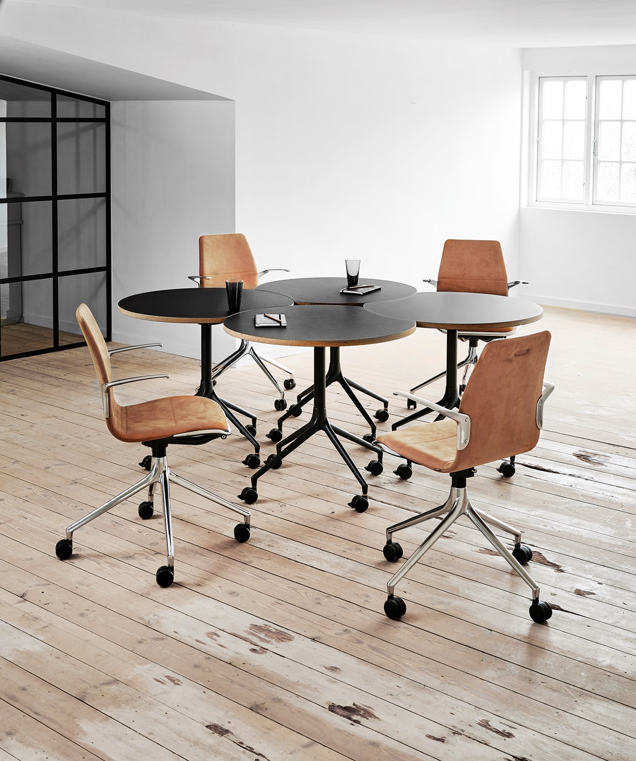 Flexible and Dynamic: AS Series by HOWE at NeoCon 2021