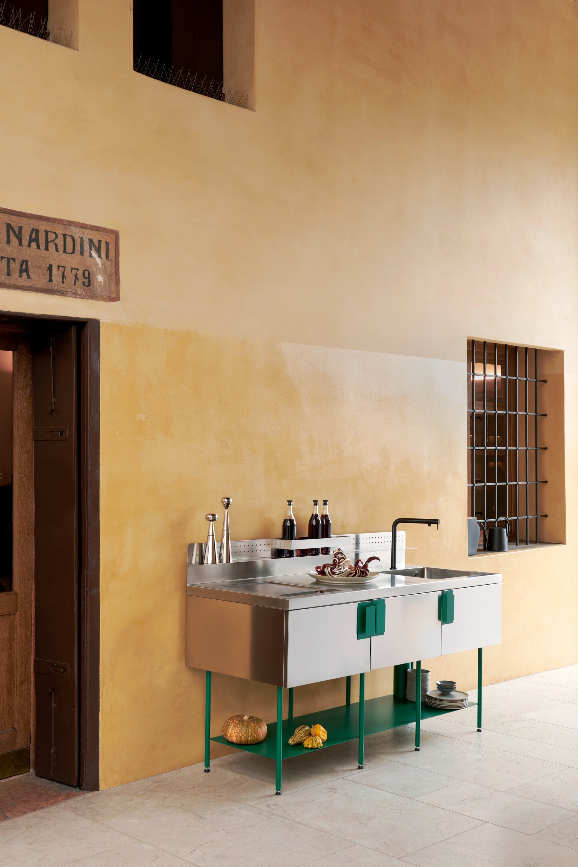 The first Abimis stainless steel kitchen for outdoors