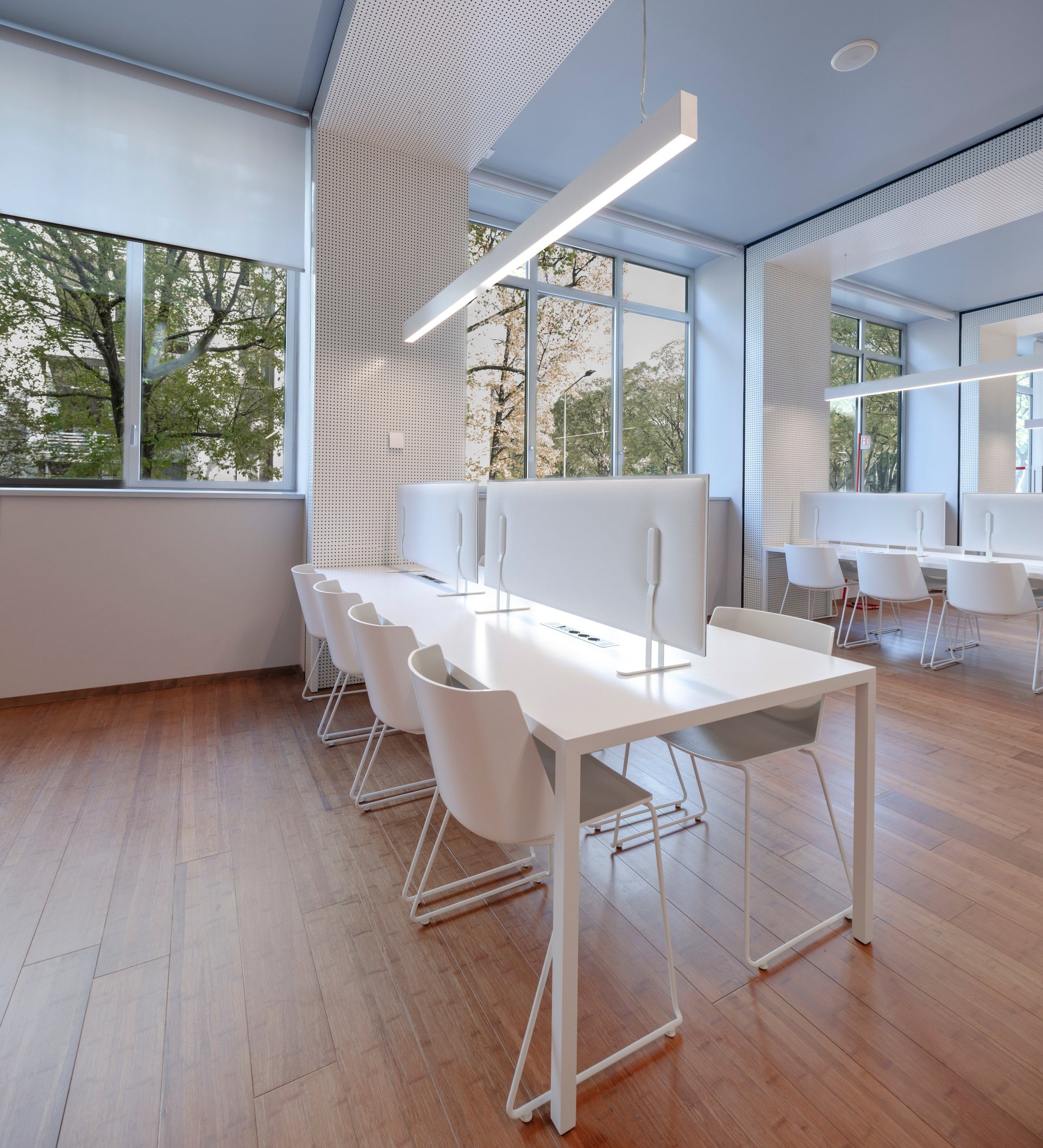 MDF Italia tables and chairs for the Library of the Politecnico di Torino