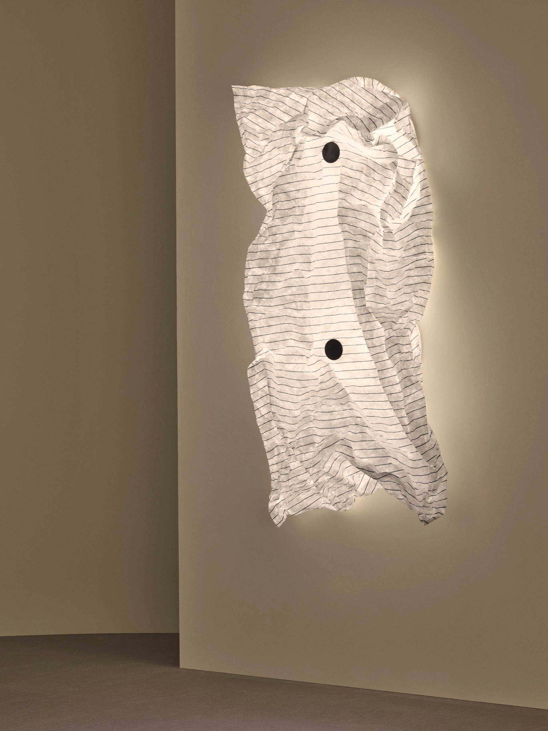 The new Flos wall lamp designed by Erwan Bouroullec