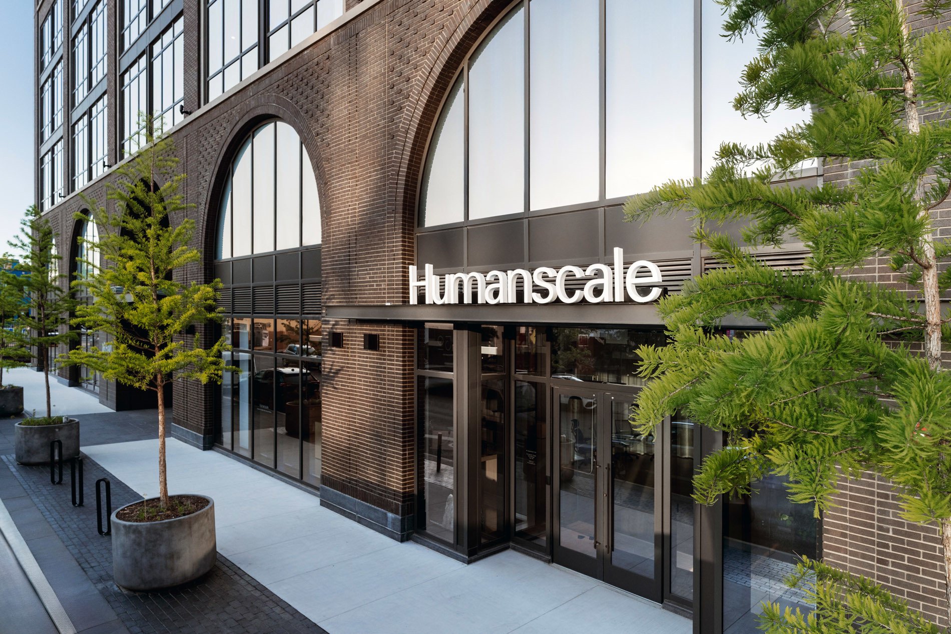 Humanscale: new Chicago Showroom and innovative and environment ...