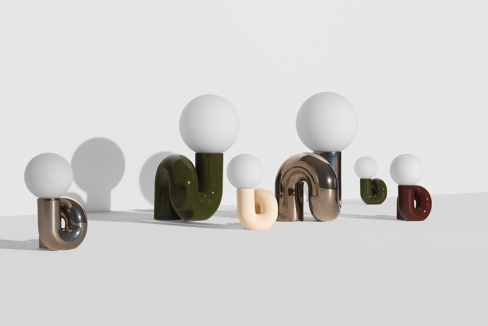 Neotenic, shedding light on our childhood memories