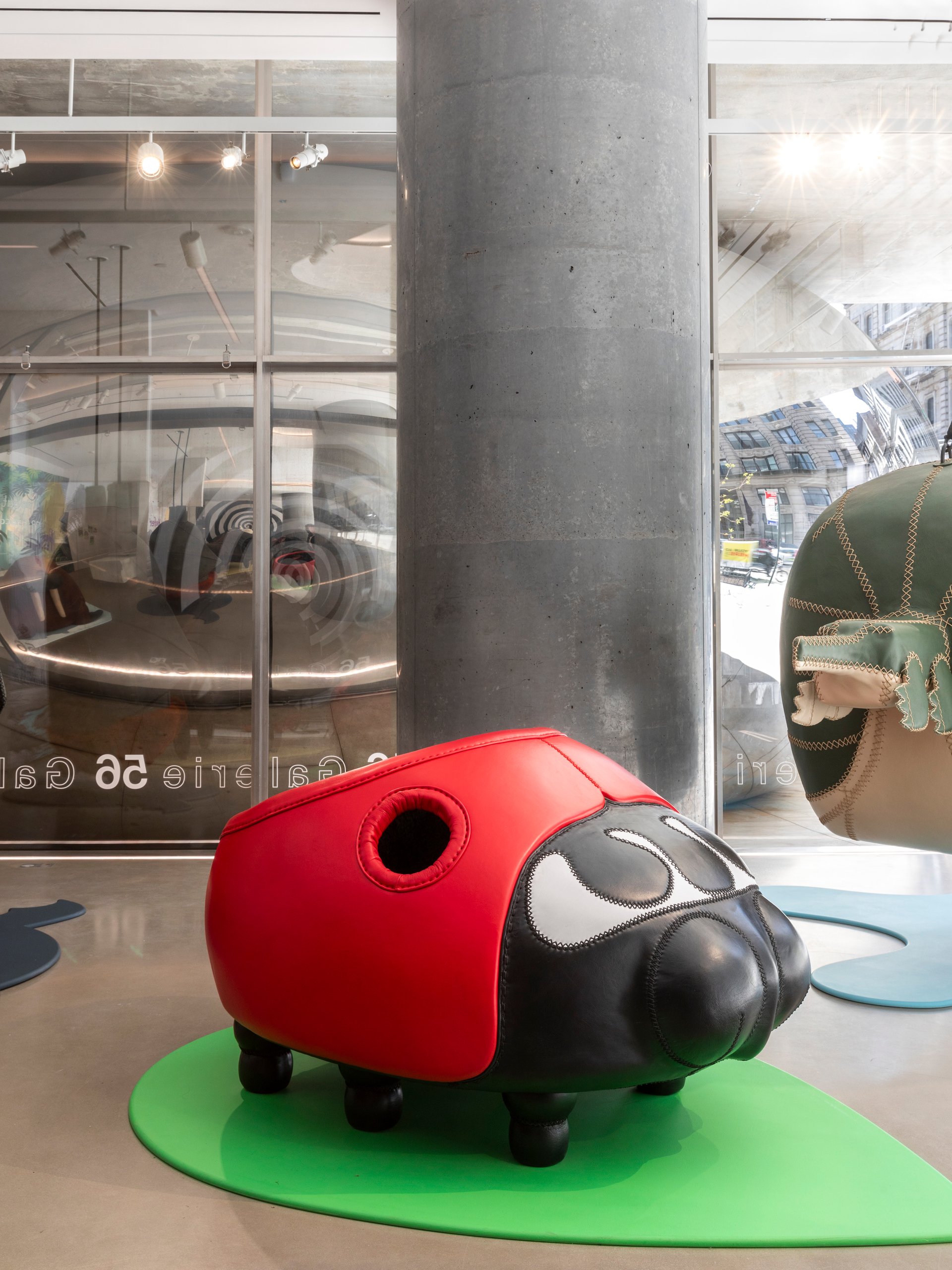 Porky Hefer's Animal Sculptures at Galerie56