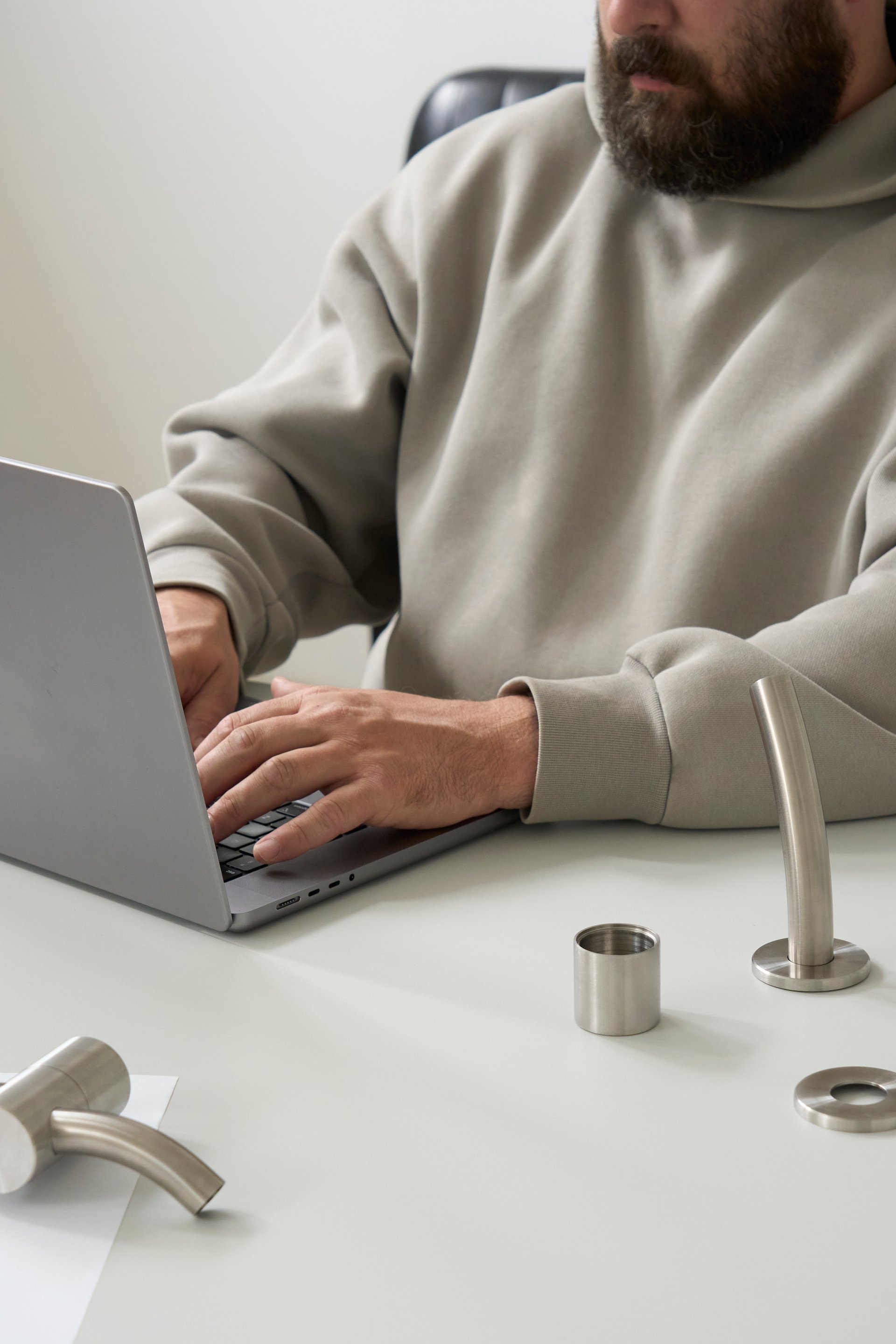 Hum: QuadroDesign Faucets in Stainless Steel by Philippe Malouin