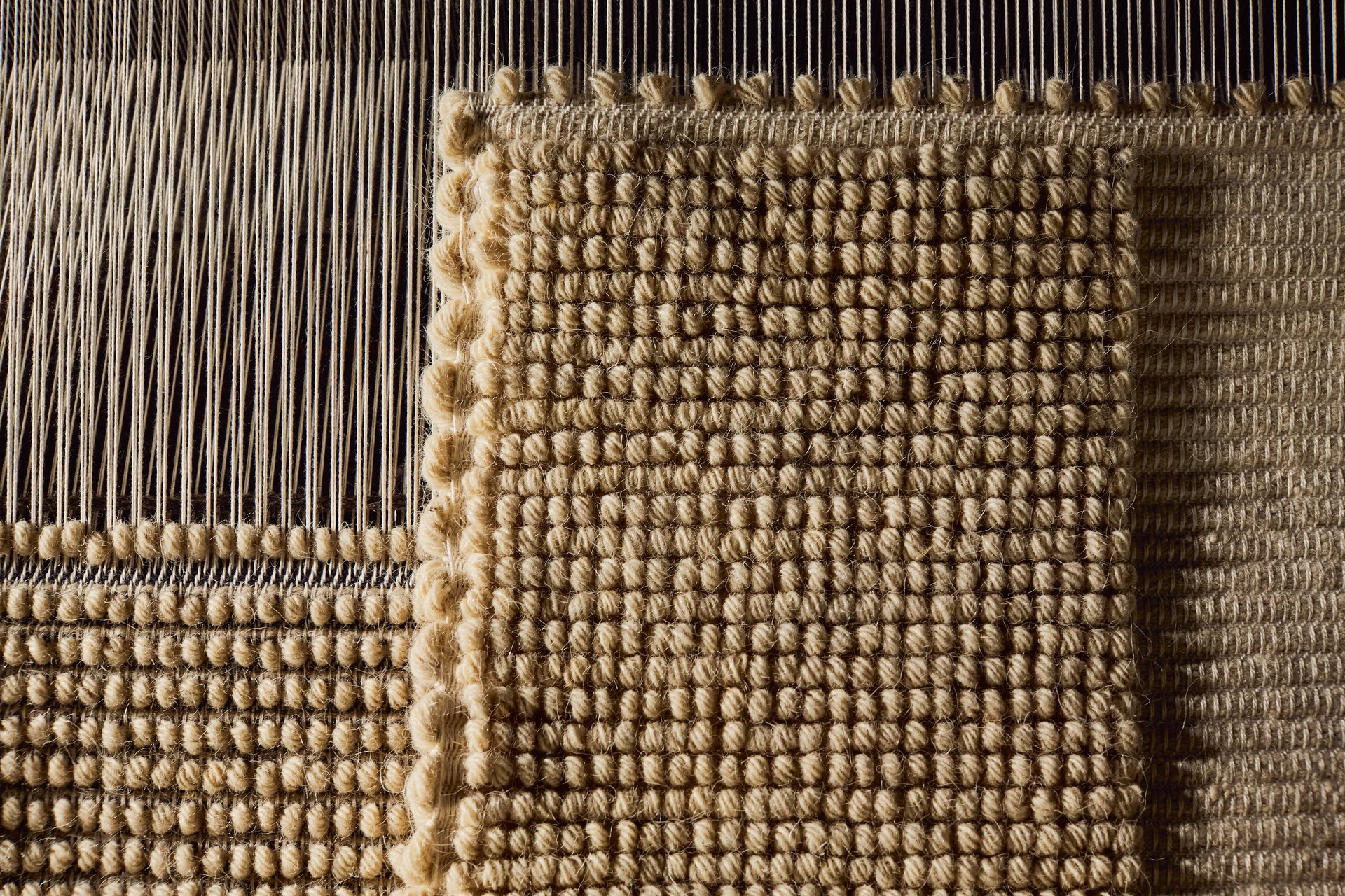 Saba Italia wool carpets handmade in Sardinia