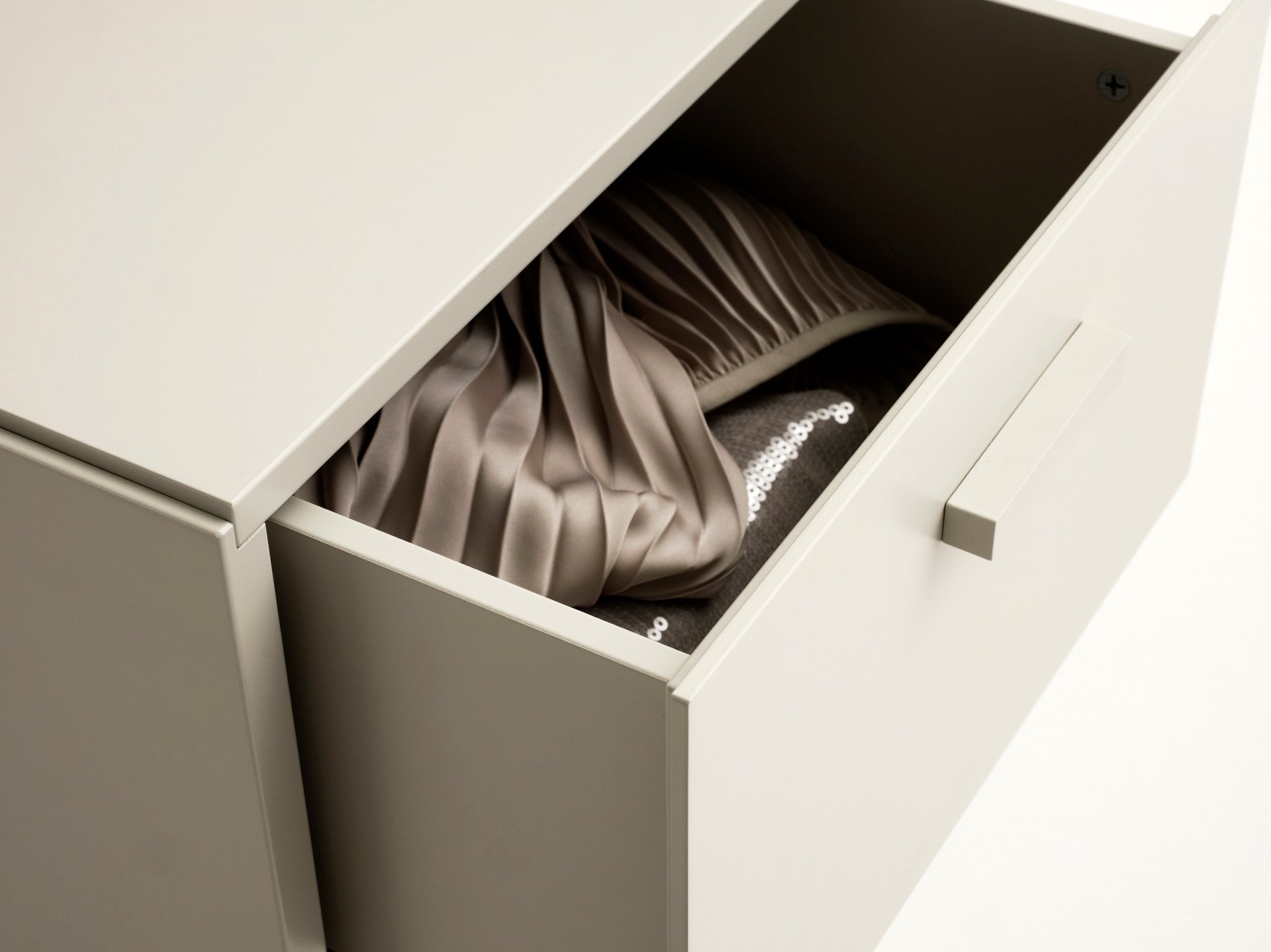 75th anniversary of String System, the iconic shelf by String Furniture