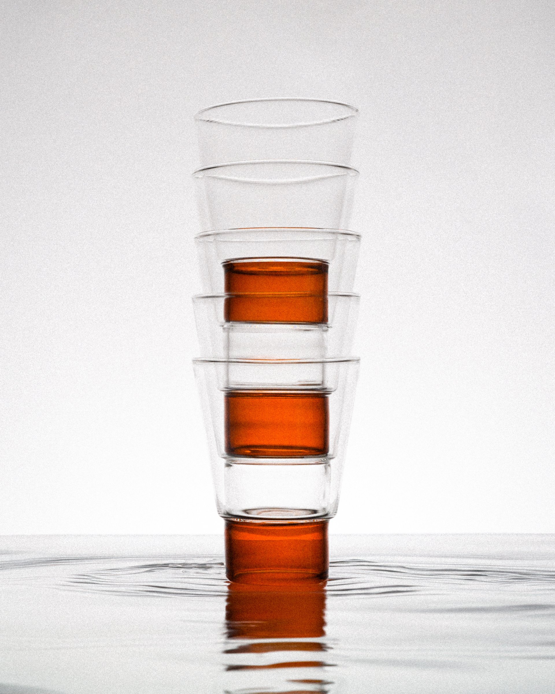 Traga introduces the Podio glass/candleholder