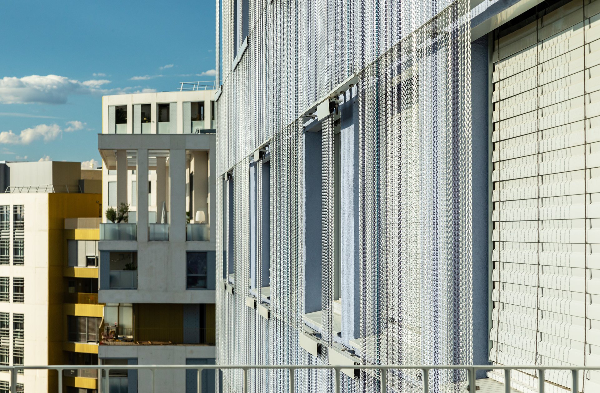 Kriskadecor Outdoor presents its innovative chain solutions for ...