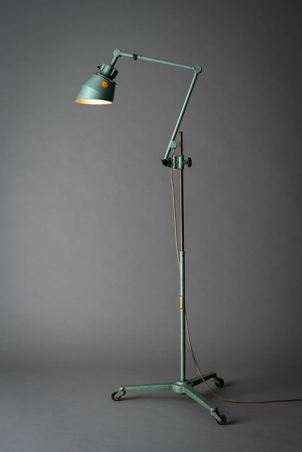 '100 Years of Positionable Light: The Origins and Relevance of ...