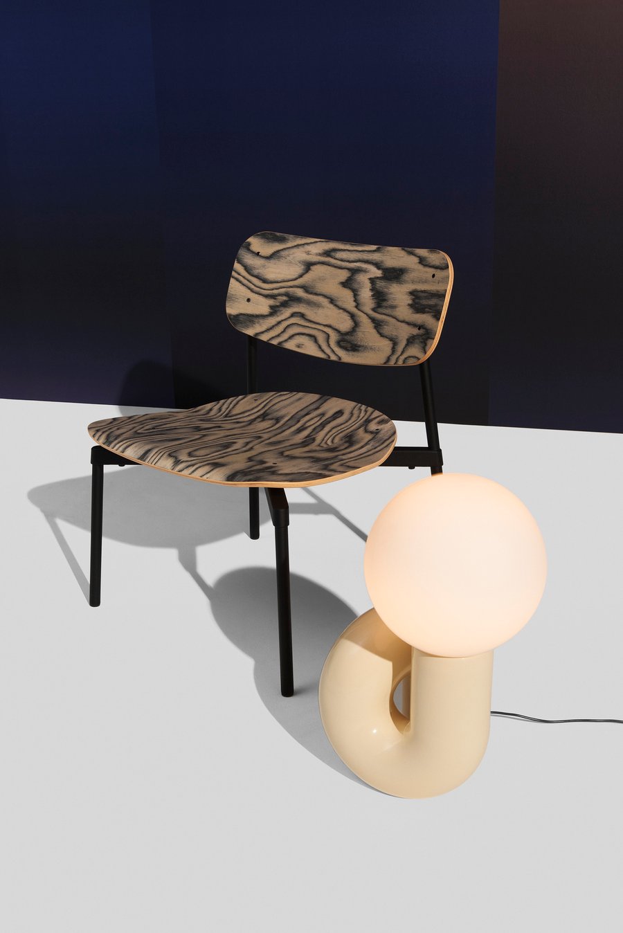 Neotenic, shedding light on our childhood memories