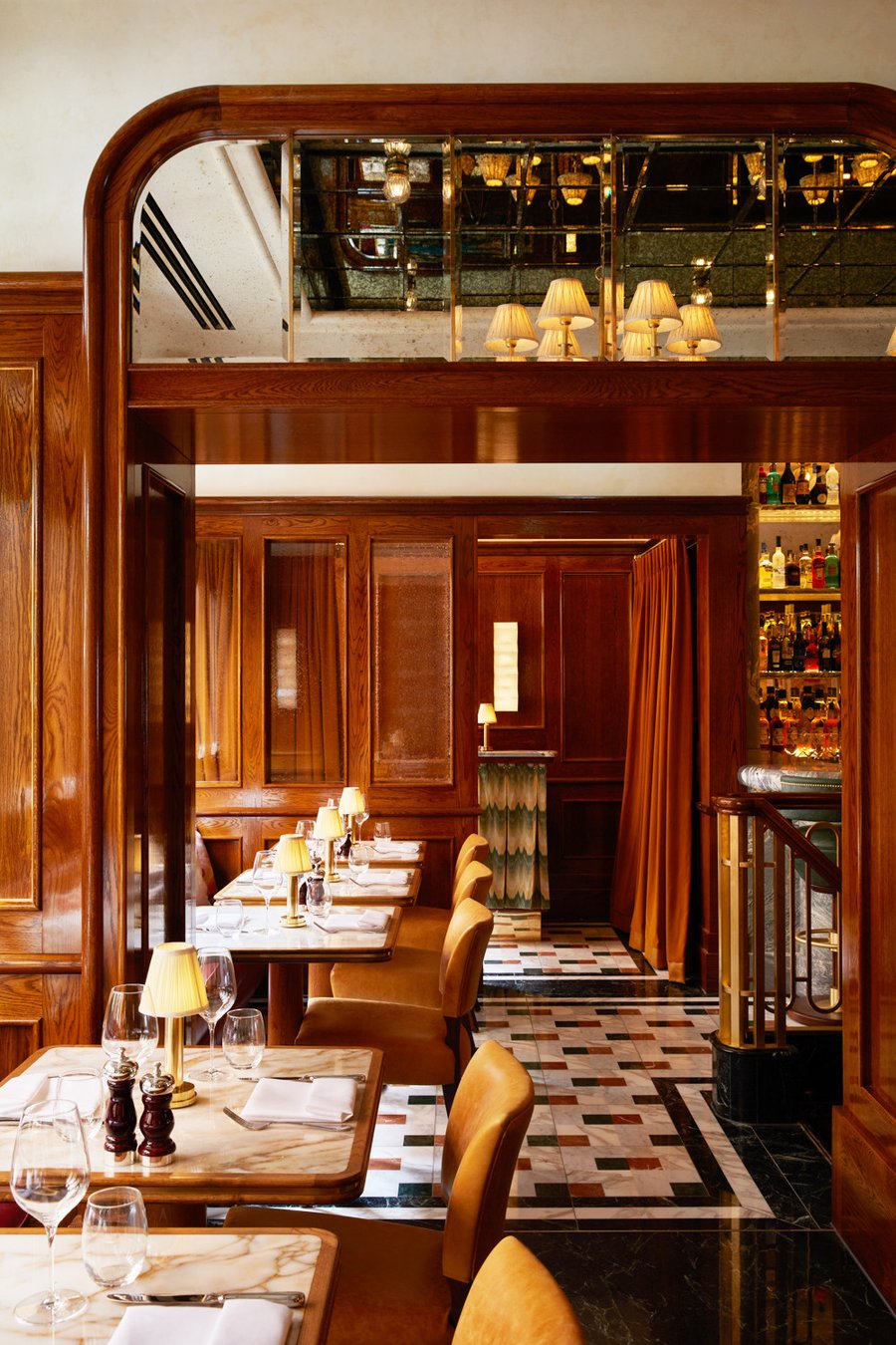 NEOZ Illuminates Award-Winning Cicchetti Knightsbridge by Fettle Design