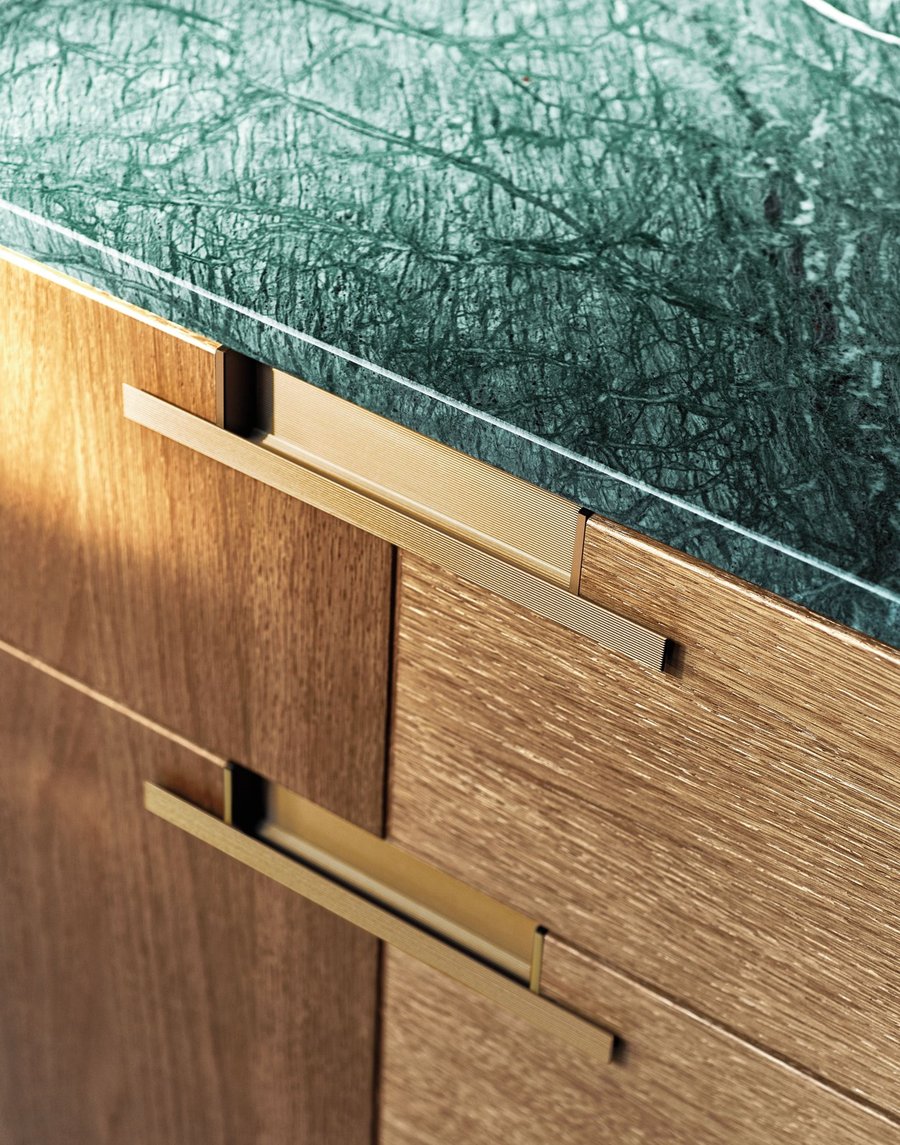 Intarsio: Between Originality and Symmetry