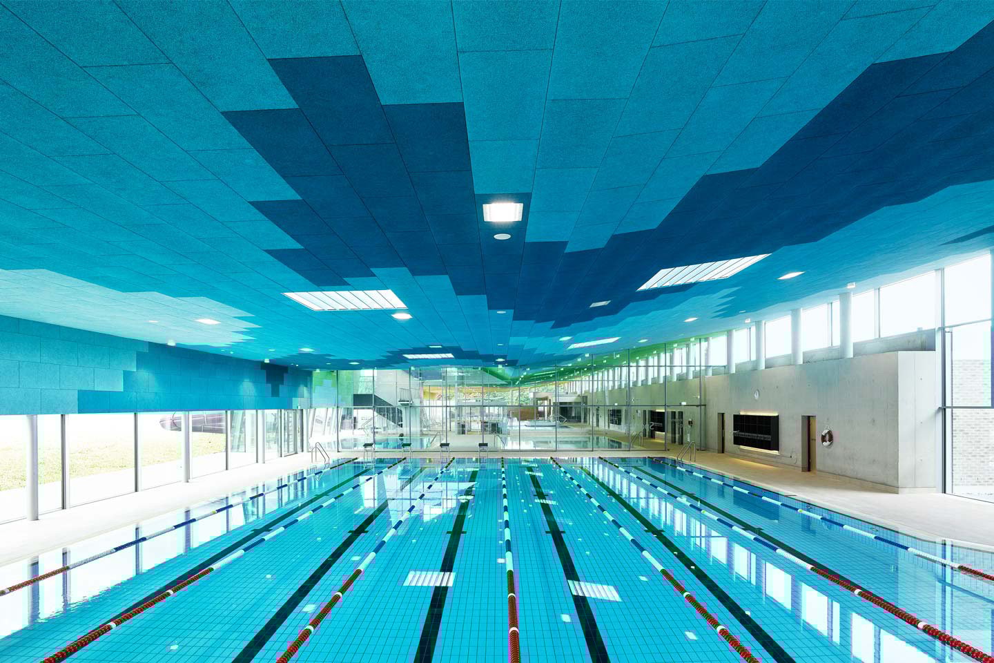 Controsoffitti acustici Knauf AMF per indoor, piscine e spa