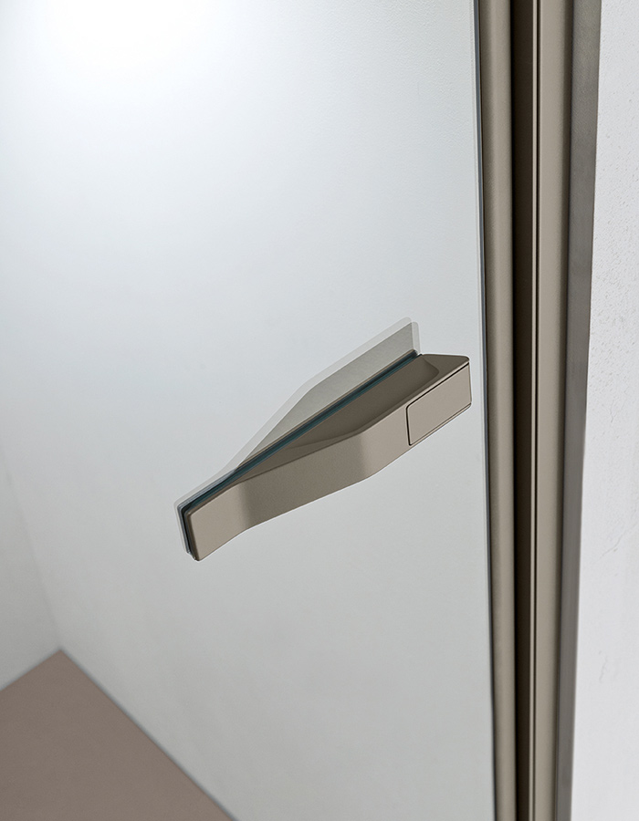 Box doccia personalizzabile in vetro-alluminio KORE by Arblu