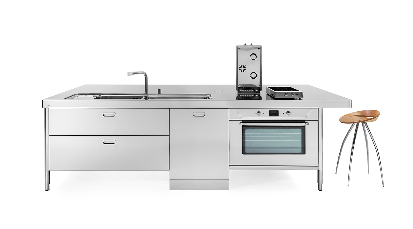 New kitchen island with snack area by Alpes Inox