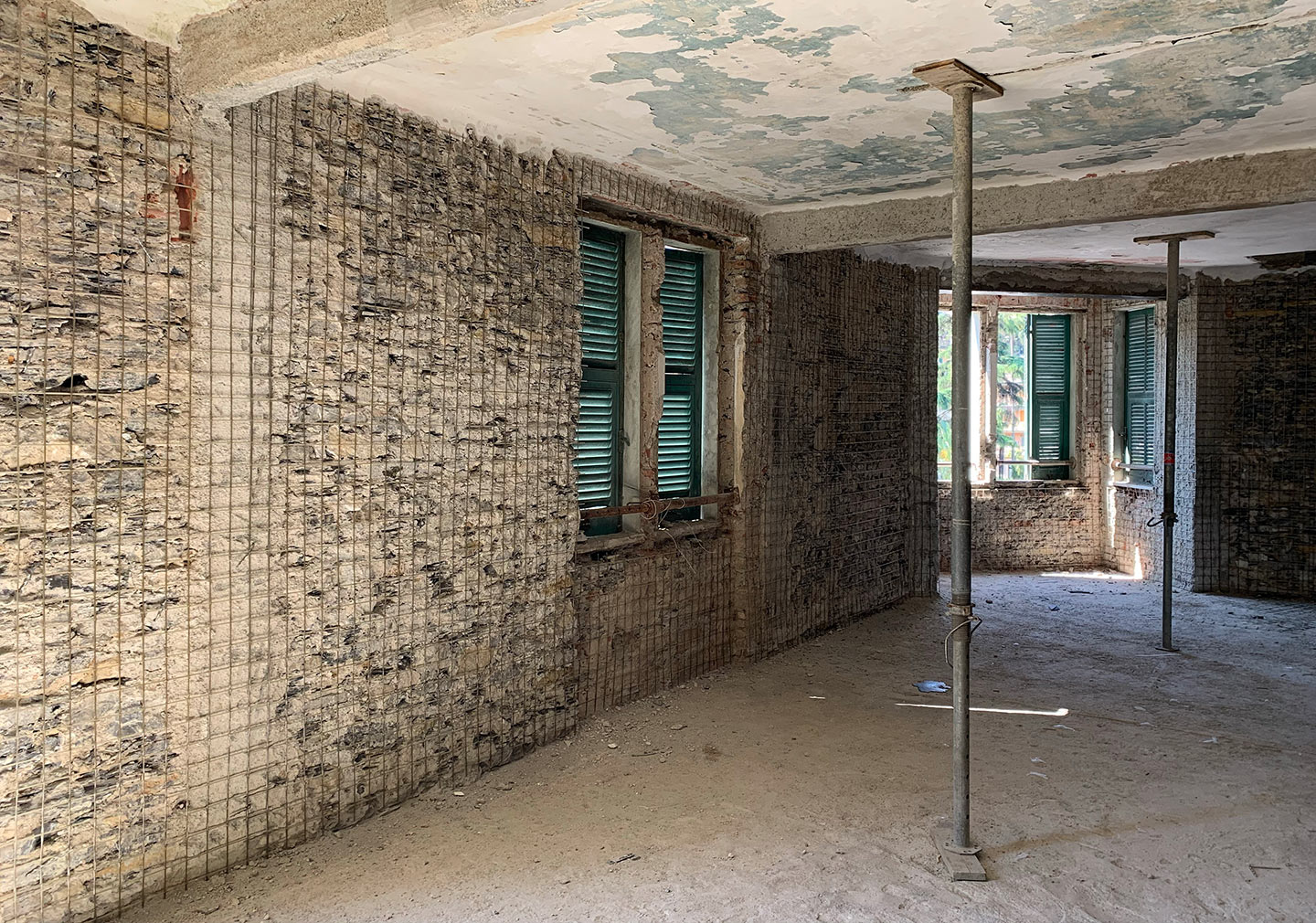 Intonaco armato per rinforzo e consolidamento strutturale: Sistema CRM ...