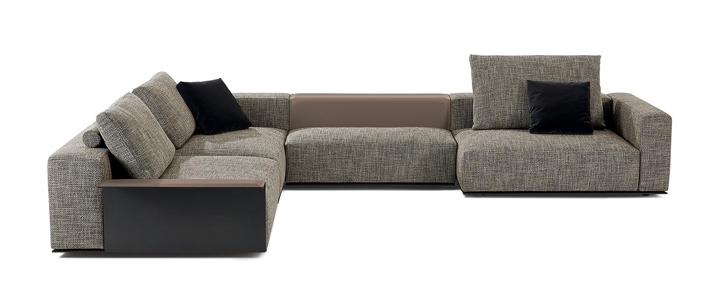 Modular sofa Poliform Westside: expression of absolute comfort
