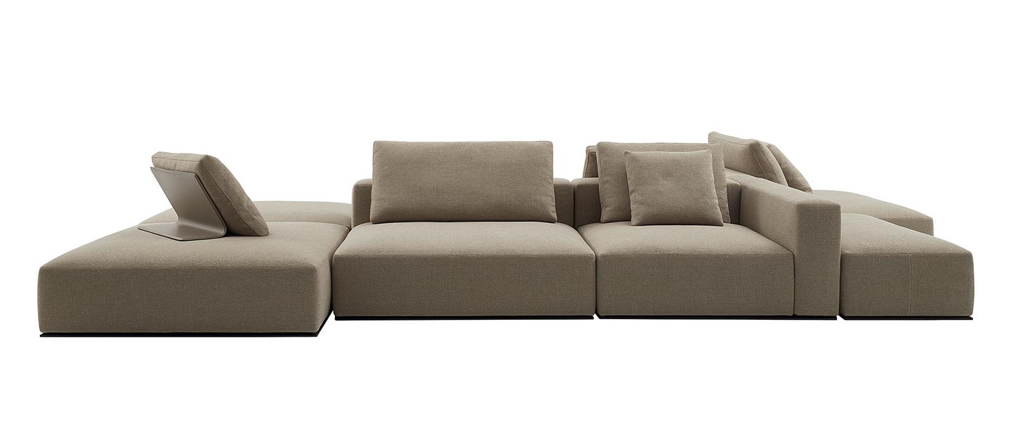 Modular sofa Poliform Westside: expression of absolute comfort