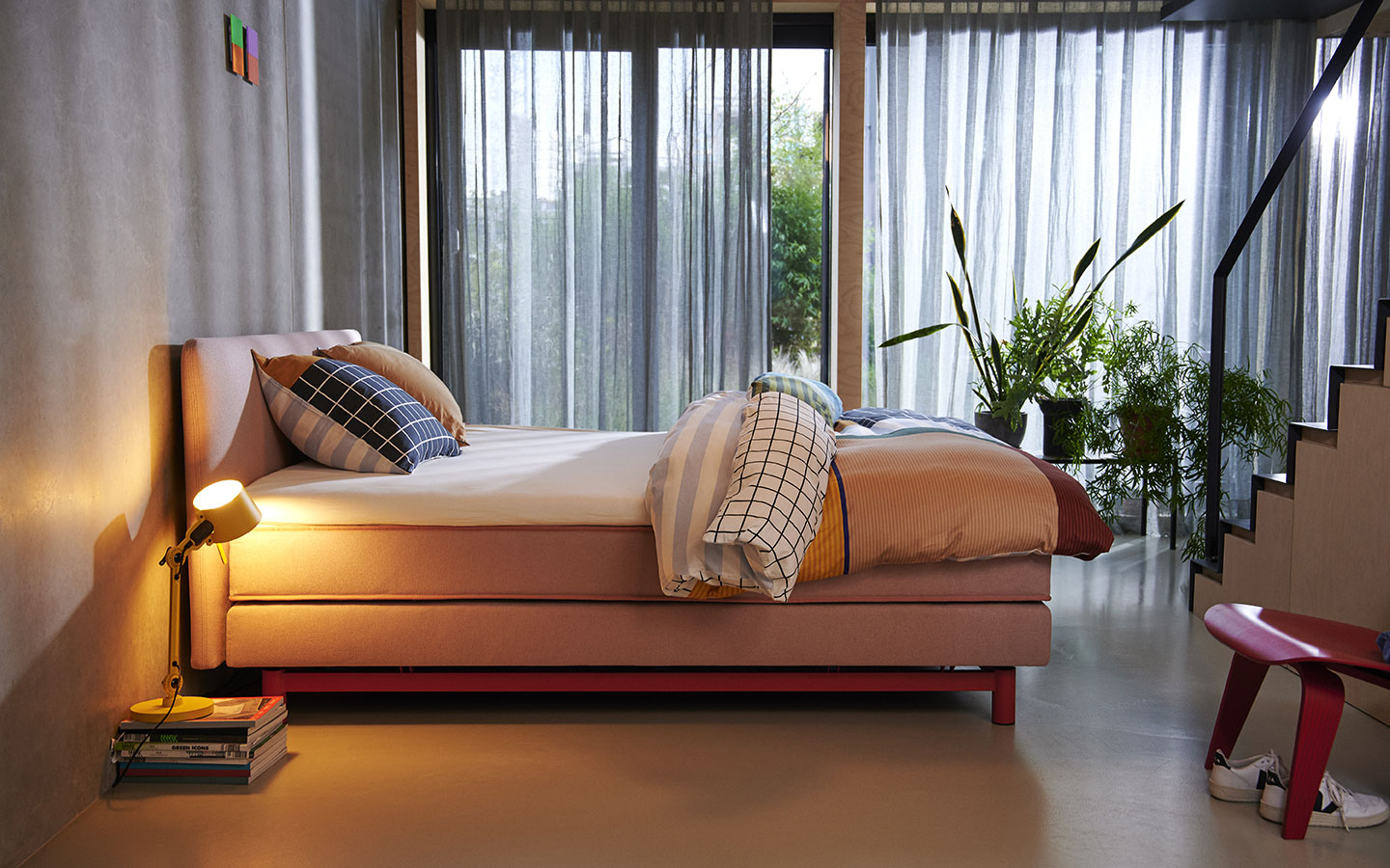 Auping beds, mattresses and smart bases: sustainability, design and ...