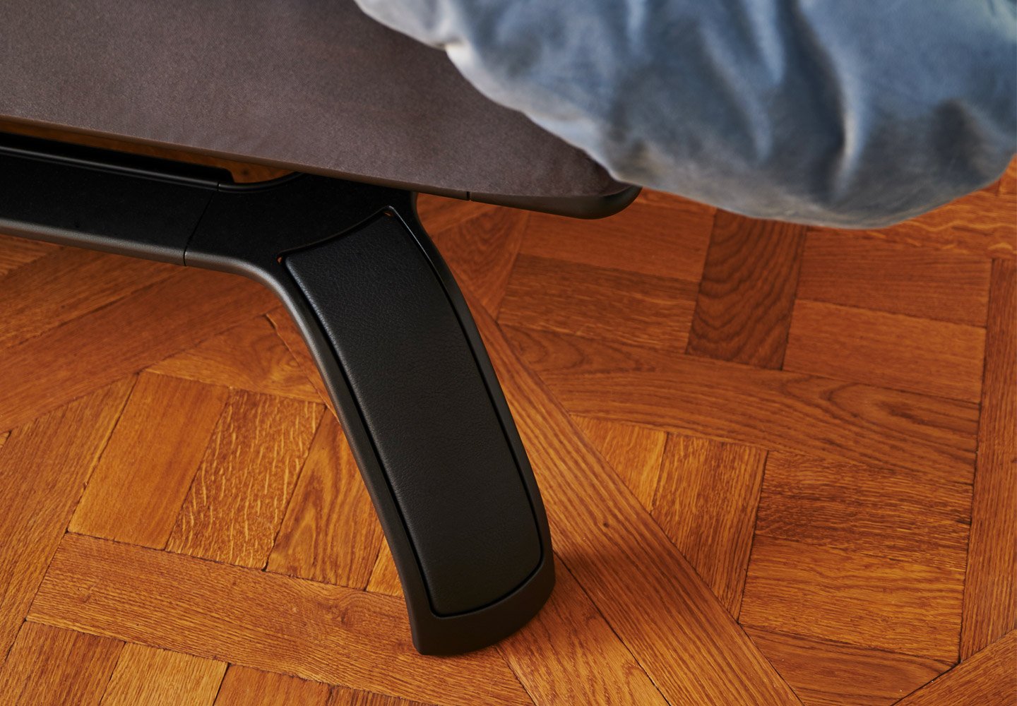 The smart bed that adapts to your wishes: Auping Royal