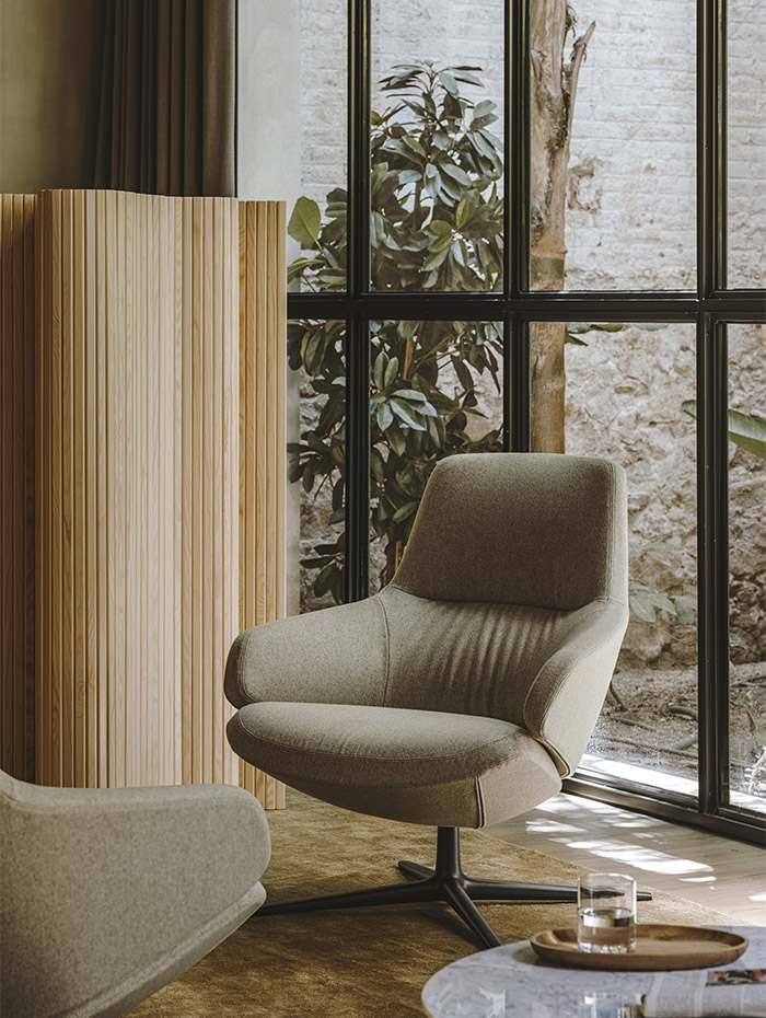 New Arper collections presented at supersalone 2021