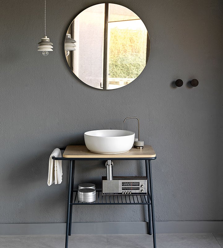 Fuji by Scarabeo Ceramiche: bathroom console essential, clean and versatile