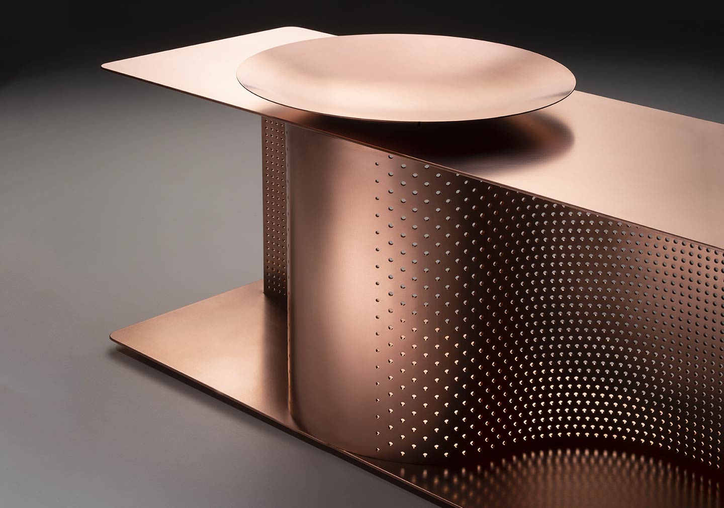 Everyday objects in copper with antibacterial properties De Castelli