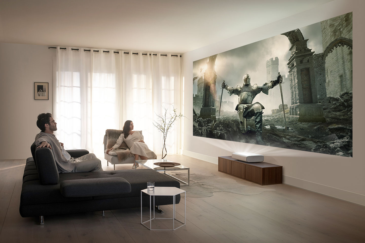 Samsung: TV per esterni e Proiettore a triplo laser. Qualità dell ...