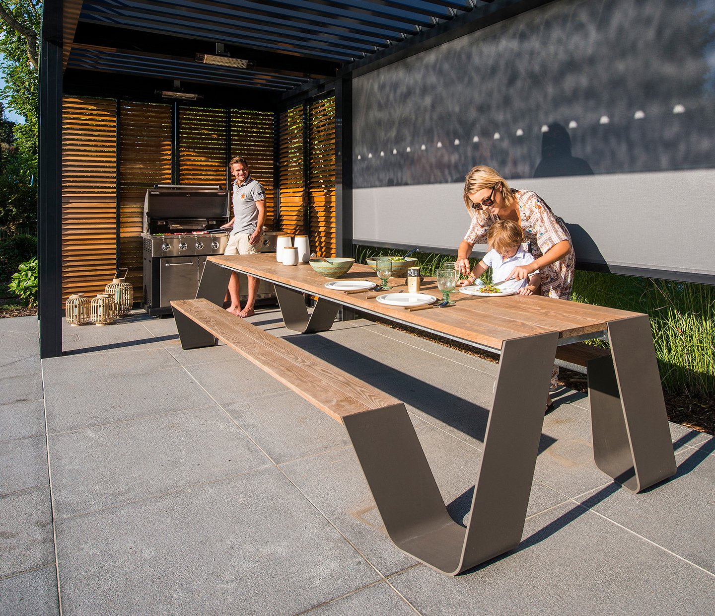 Extremis: timeless design furniture that sparks interactions