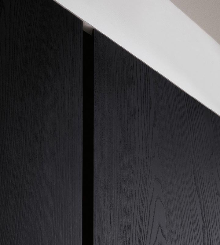 Arclinea Thea, the handle-free kitchen design by Antonio Citterio