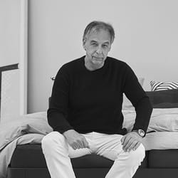 Beech bed AURONDE By Auping design Frans de la Haye