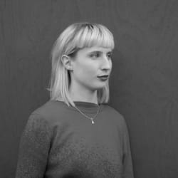 Handmade rug CHROMA CONTOUR By FLOOR_STORY design Kitty Joseph