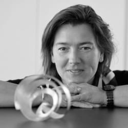 Bronze sculpture SEA WAVE Bronzo Collection By Gardeco design Vera ...