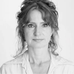 Tables and chairs designed by Anita Nevens | Archiproducts