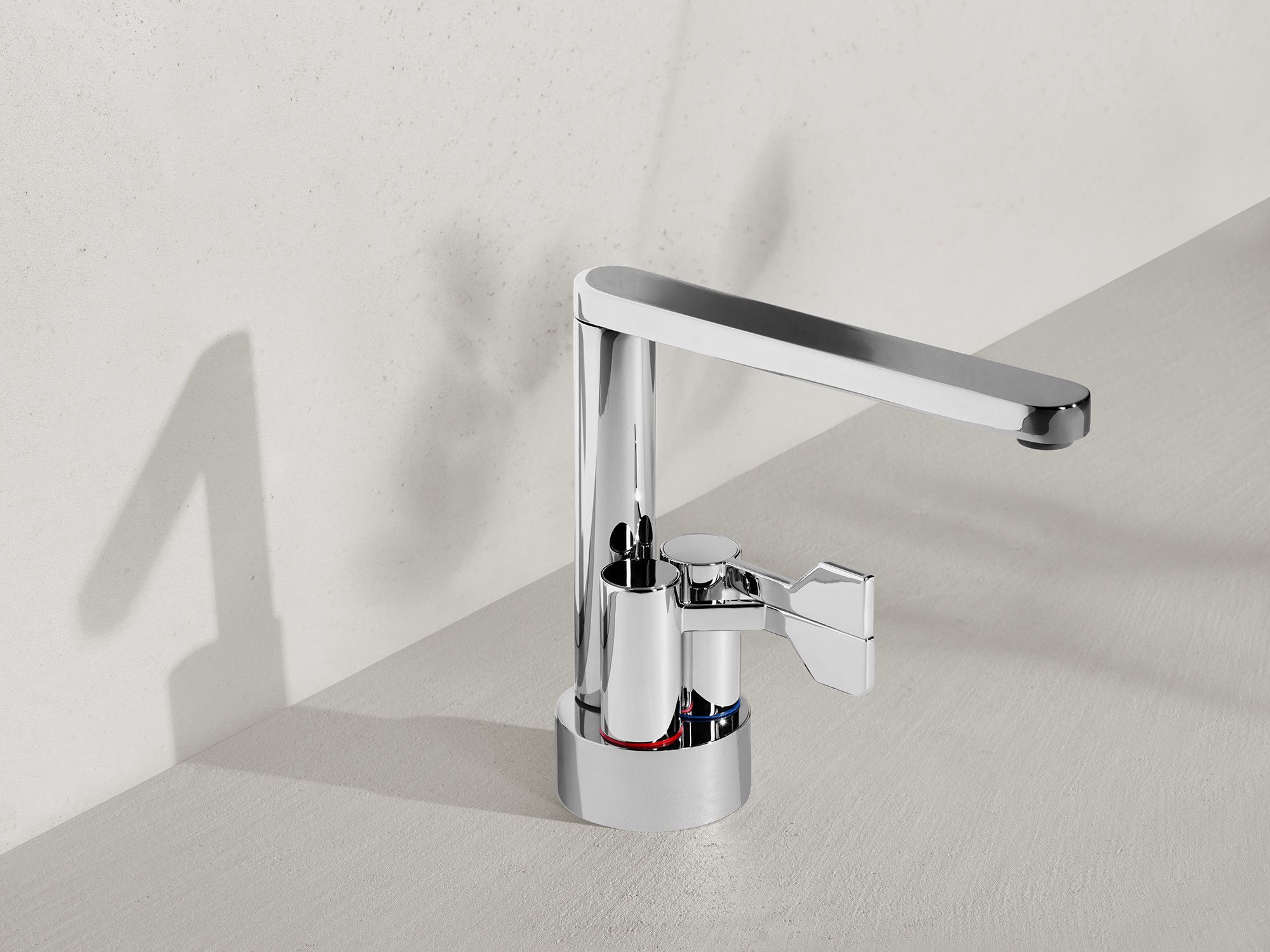 Mamoli presents a new taps collection designed by Achille Castiglioni